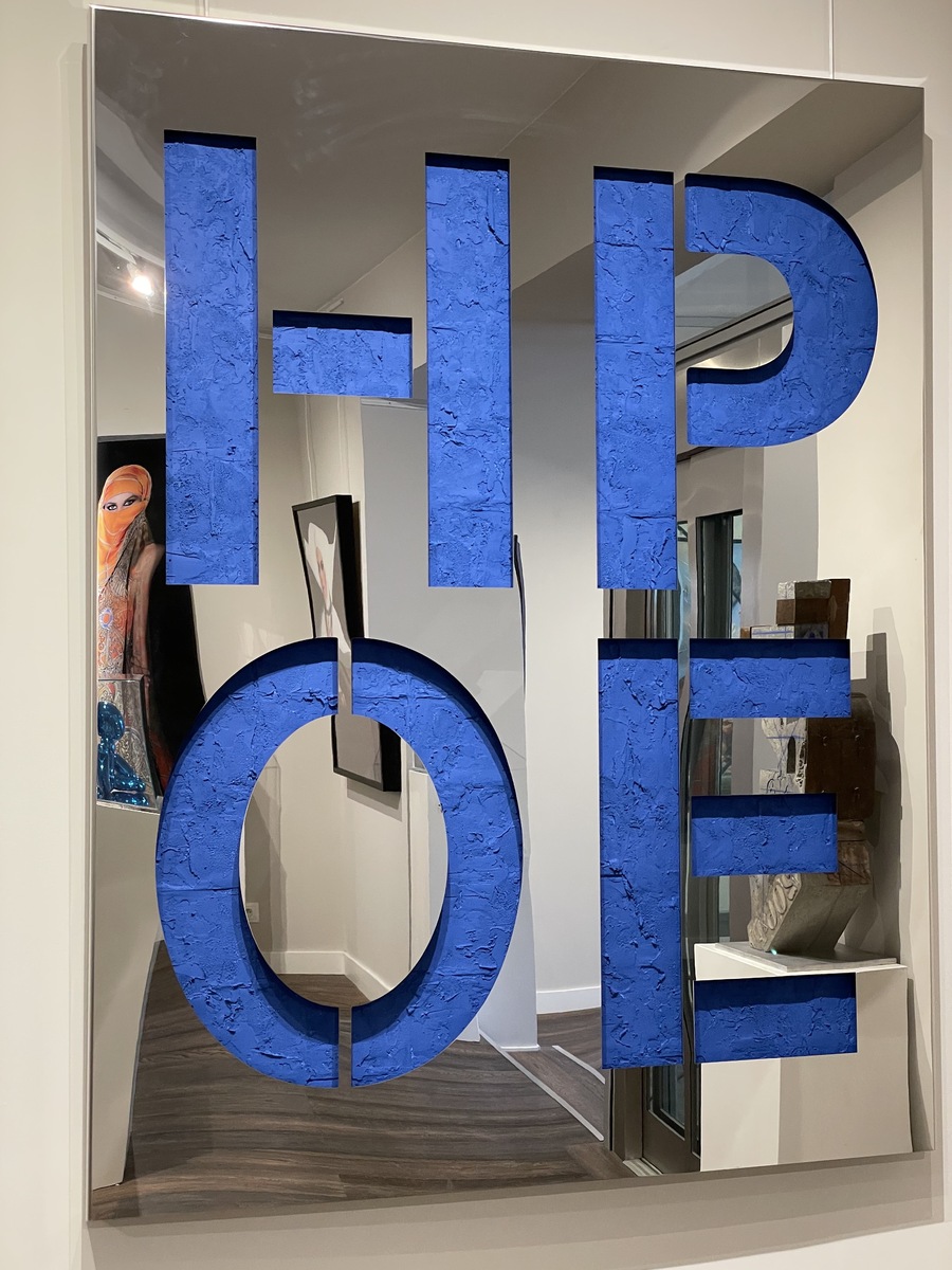 Joseph - Hope - Bleu Klein 2021 | Barnebys